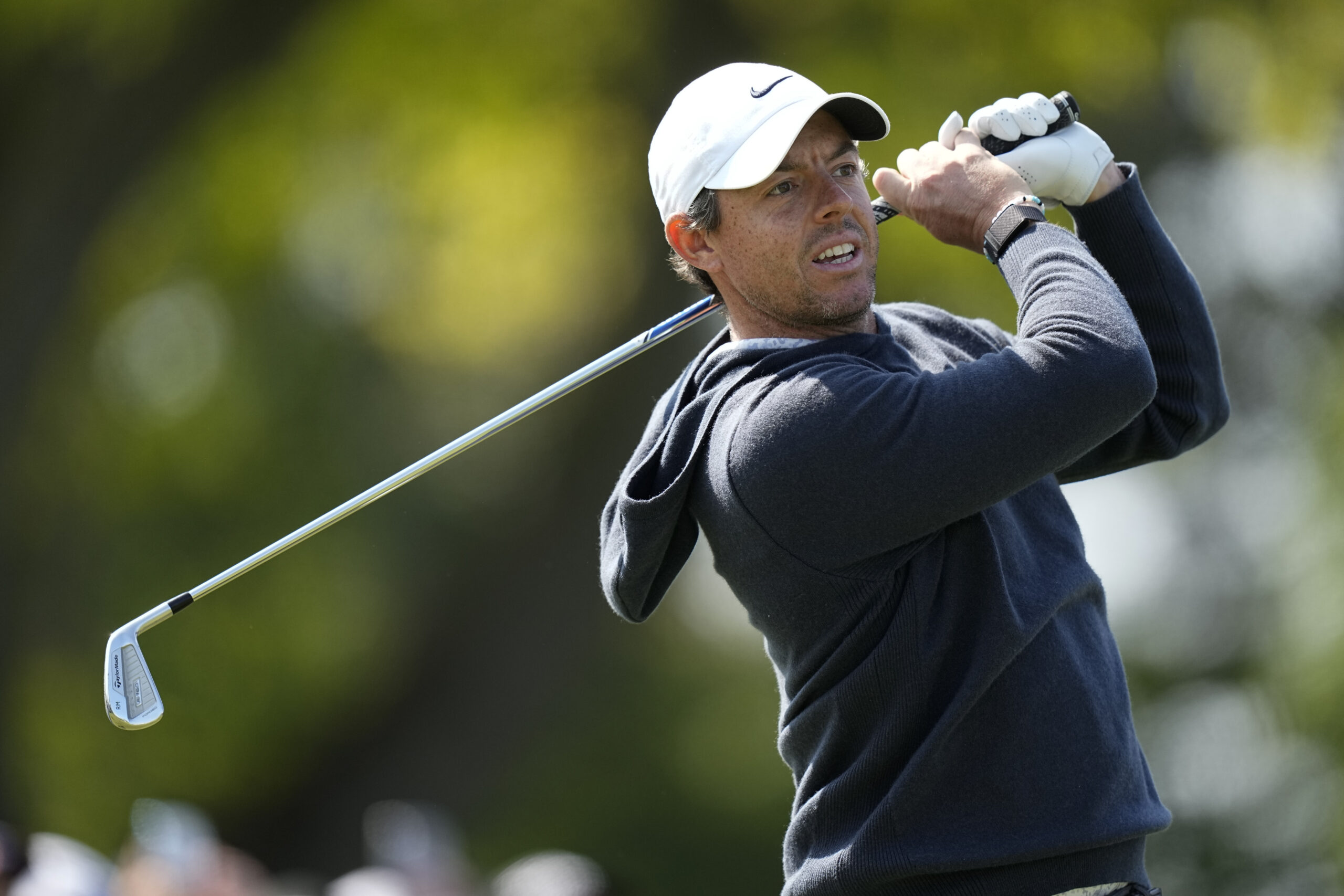 Rory McIlroy struggles to make gains in US PGA Championship first round